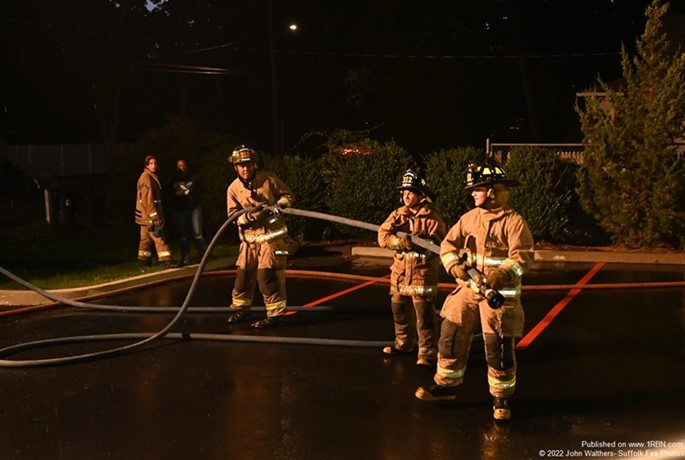 Mastic FD Explorers Train on Hose Handling