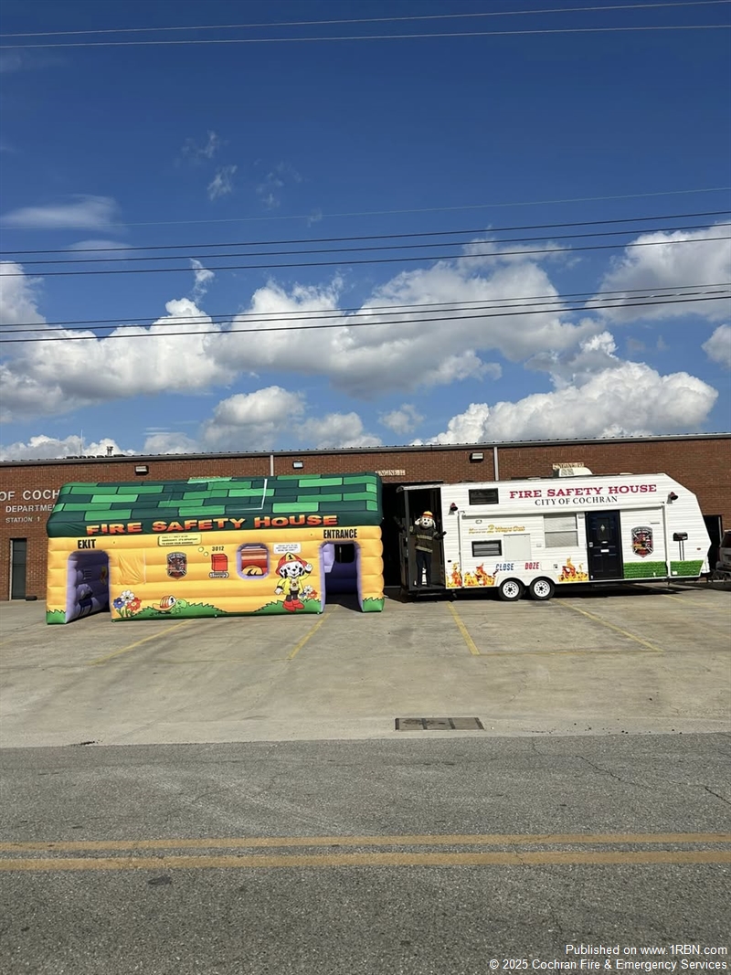 Cochran Fire Unveils New Fire Safety Trailer and Inflatable House