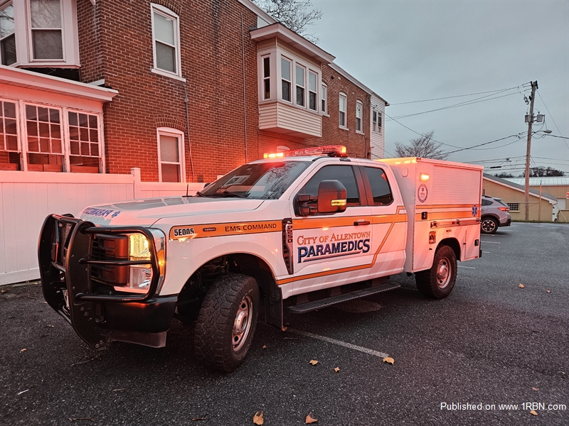 An Allentown EMS command unit on the scene of a dwelling fire